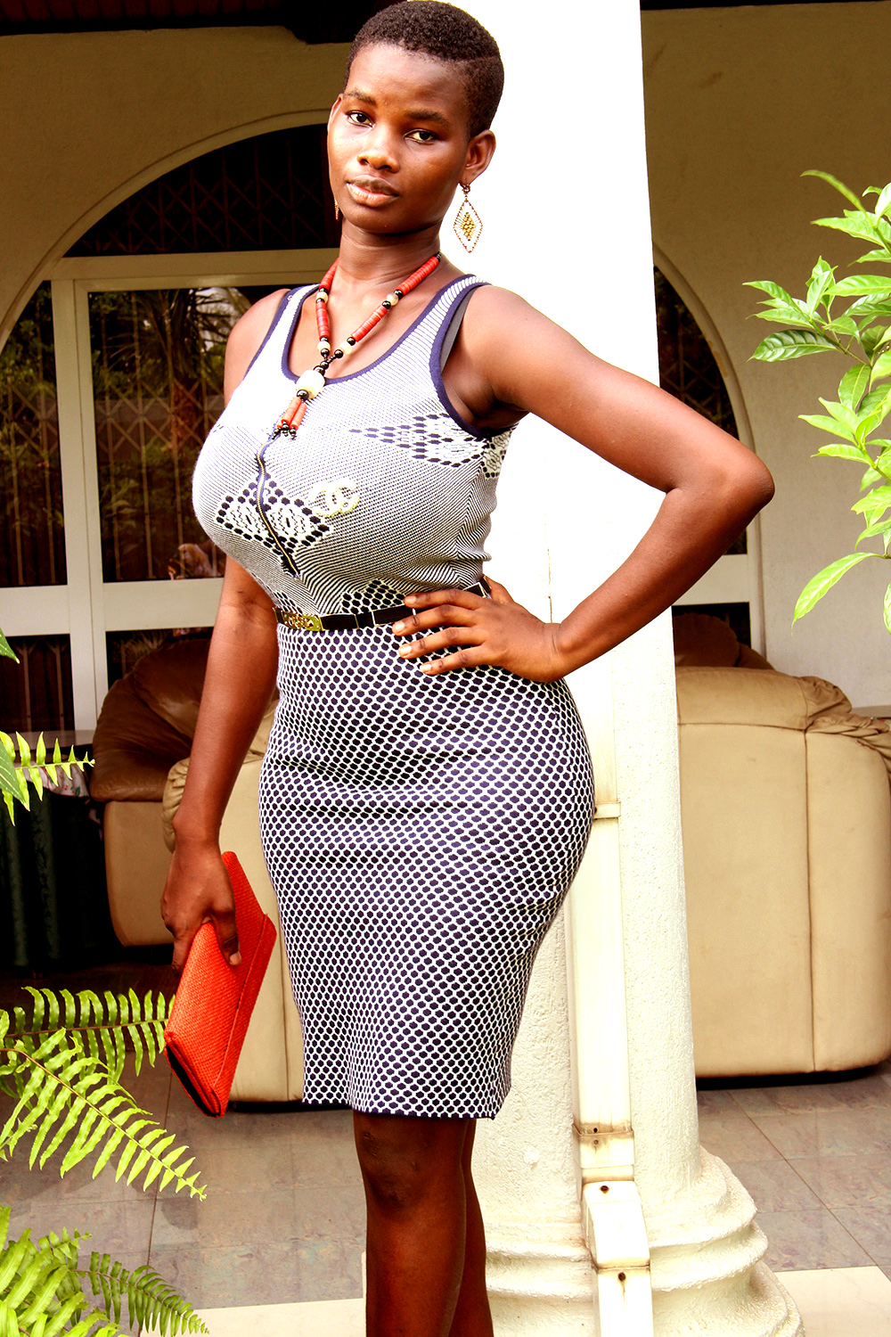 #OOTD: @IamNaturalPam Gives Us Monochrome With A Touch Of Chilli Red ...