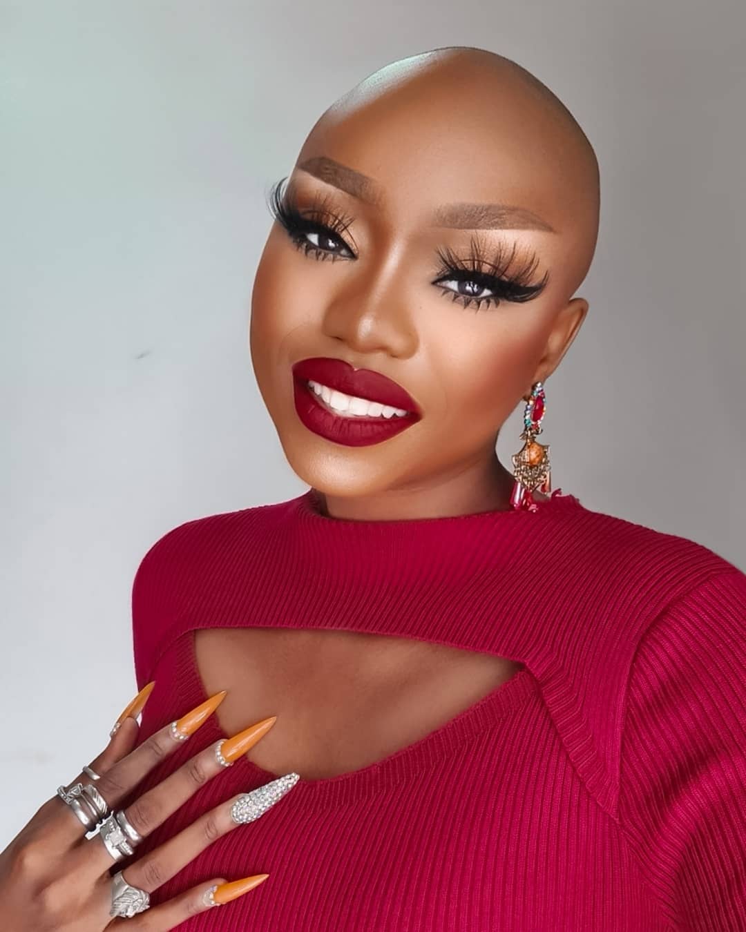 #BeautyOfTheWeek: Meet The Bald & Bold Daala Oruwari; Undeniably One Of ...