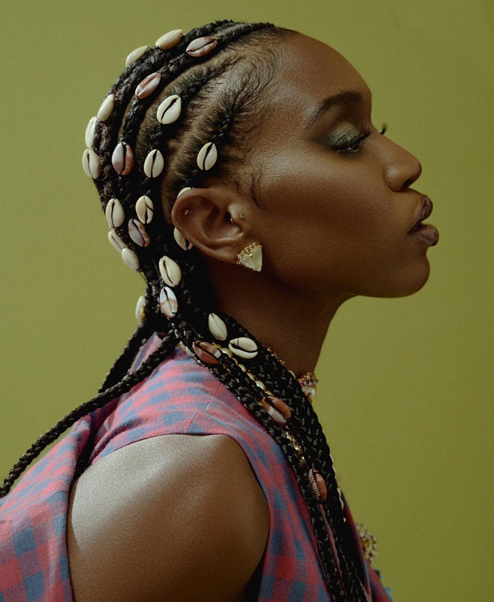 Cornrows With Cowry Shells: A Red Carpet Show Stopper & A Modern Twist ...