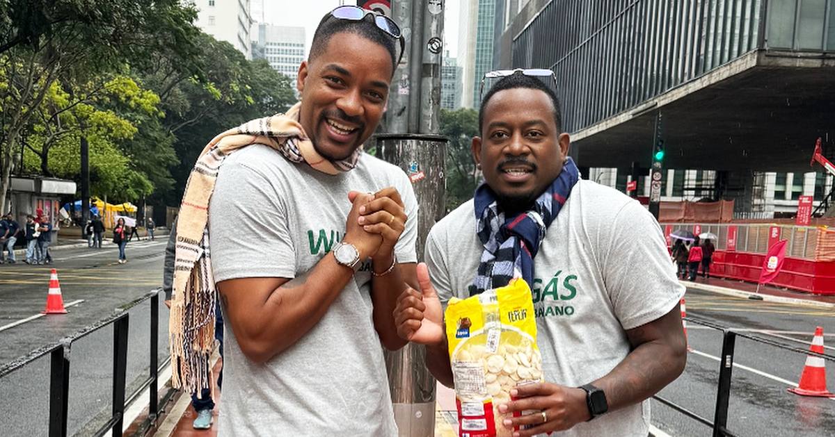VIDEO: Will Smith & Martin Lawrence’s Doppelgänger From Peru Meet Up ...