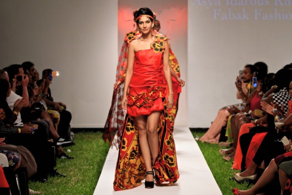 Asya Idarous Khamsin @ Swahili Fashion Week 2014, Day 2 - Tanzania, Dar ...