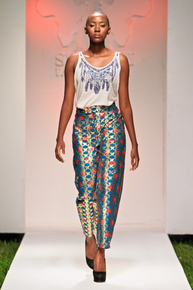 Mkomanile Craft @ Swahili Fashion Week 2014, Day 2 – Tanzania, Dar Es ...